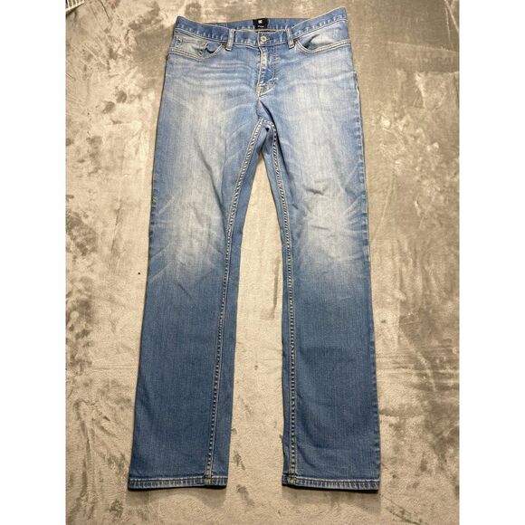 DC | Jeans | Dc Shoes Jeans 33x33 Straight Light Wash Denim Classic ...